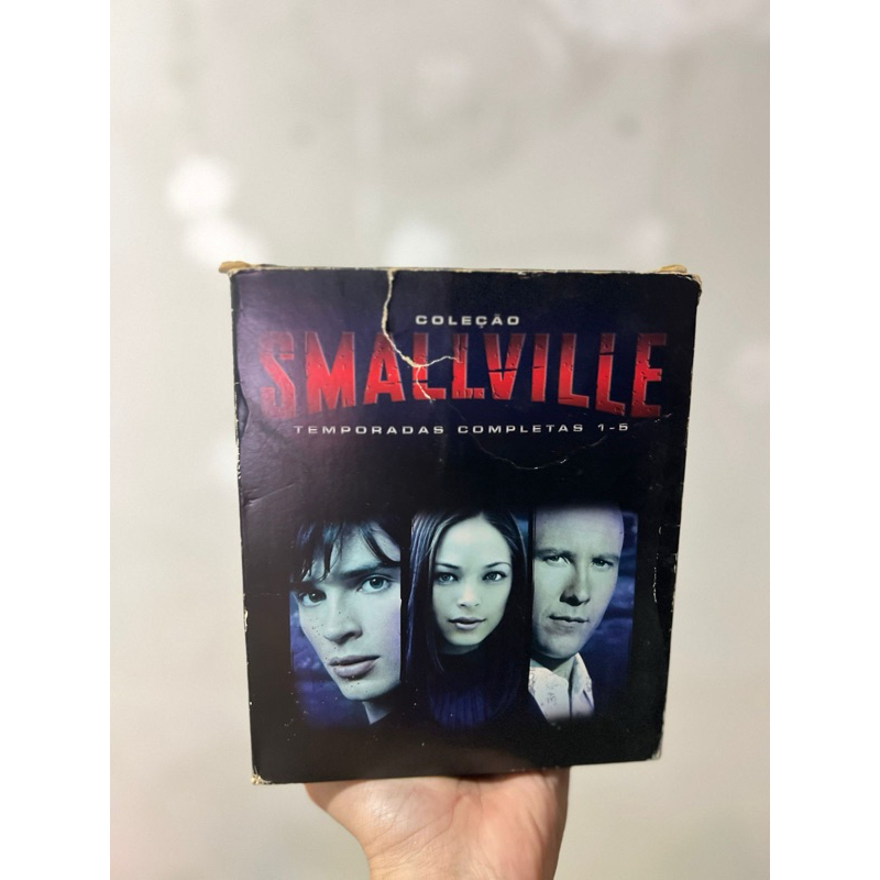 BOX Coleção Smallville - 1 a 5 temporada completas. | Shopee Brasil