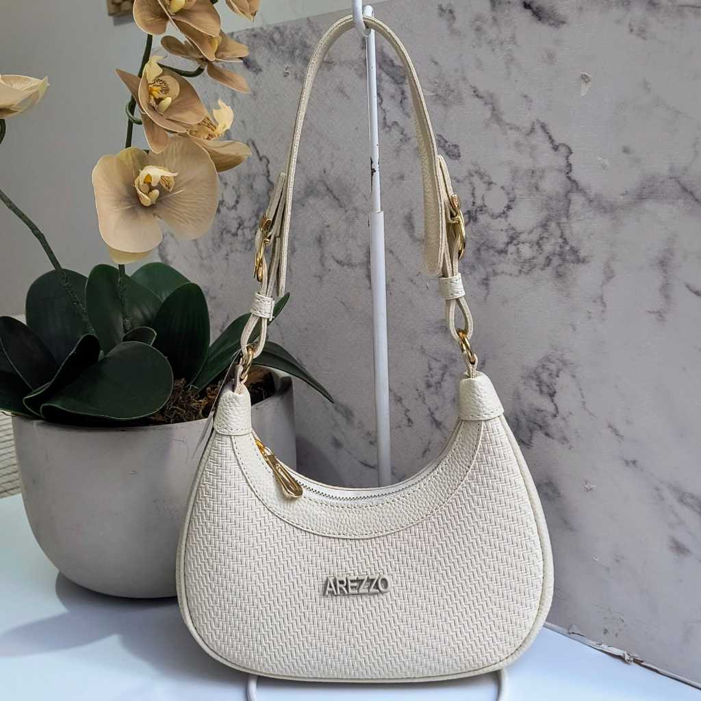 Bolsa Feminina De Ombro Pequena Trisse Meia Lua/Canoa | Shopee Brasil