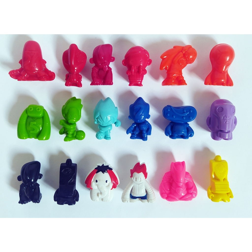 Gogos Crazy Bones - 18 bonequinhos - Panini = | Shopee Brasil