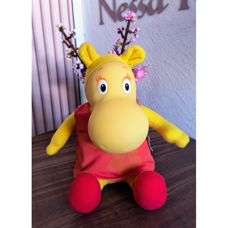 Pelúcia Tasha Backyardigans Multibrink - Usada | Shopee Brasil