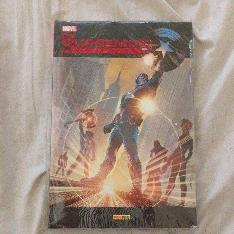HQ Marvel- Os supremos 1 | Shopee Brasil