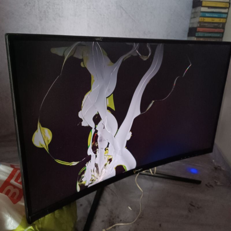 Monitor Game Curvo 27" Husky (tela quebrada) | Shopee Brasil