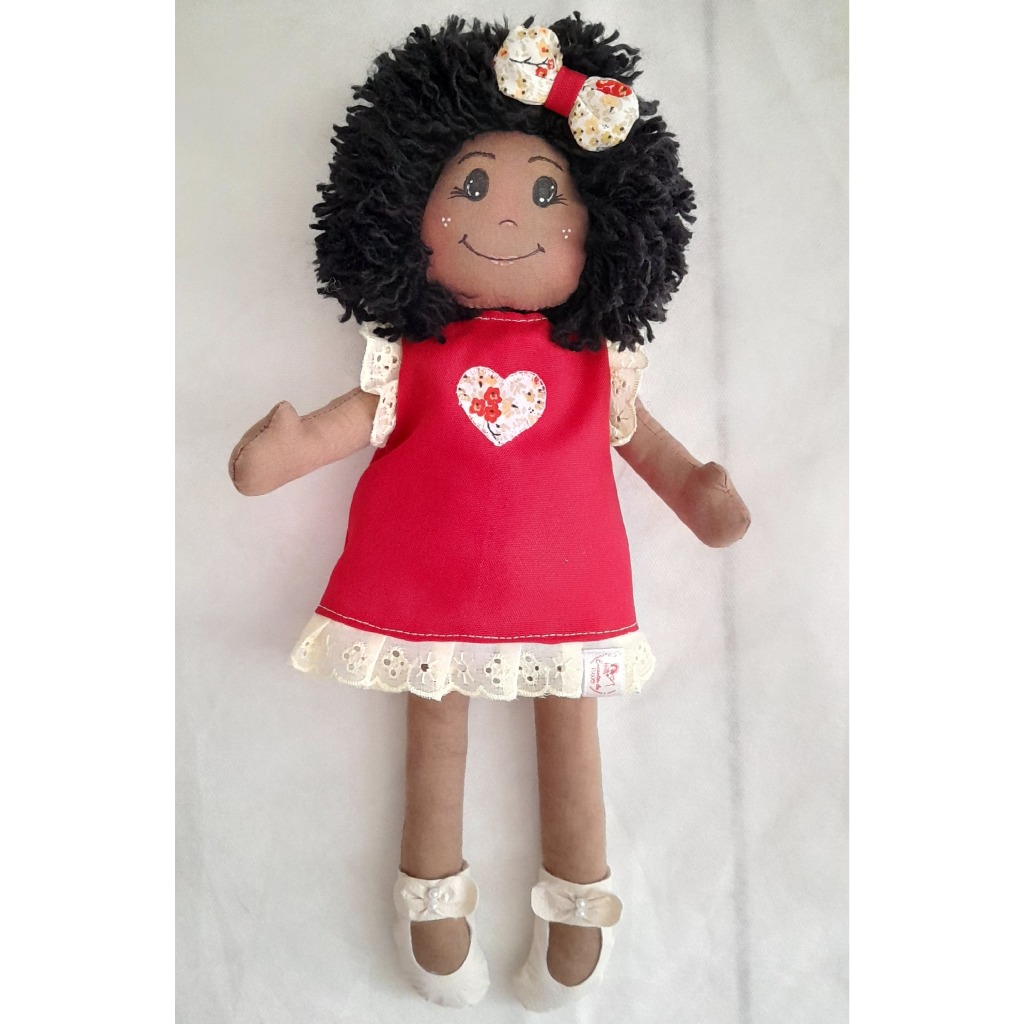 Boneca de Pano Artesanal Negra Roupa dupla face - 35Cm - Encantos de ...