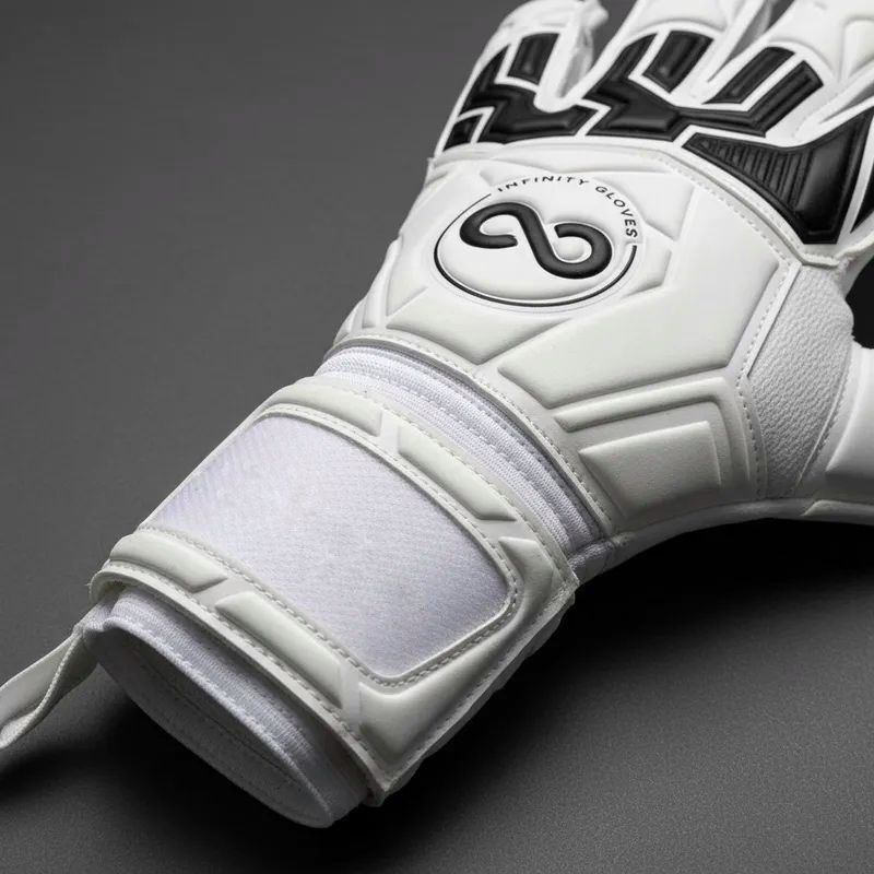 Luva Goleiro Profissional Infinity Max SSG + Personalização Grátis ...