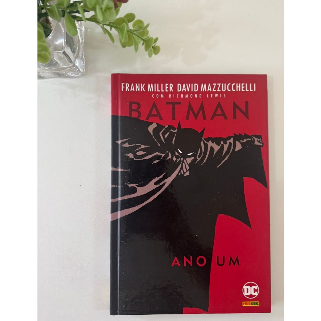 Batman Ano Um - Frank Miller - Capa Dura | Shopee Brasil