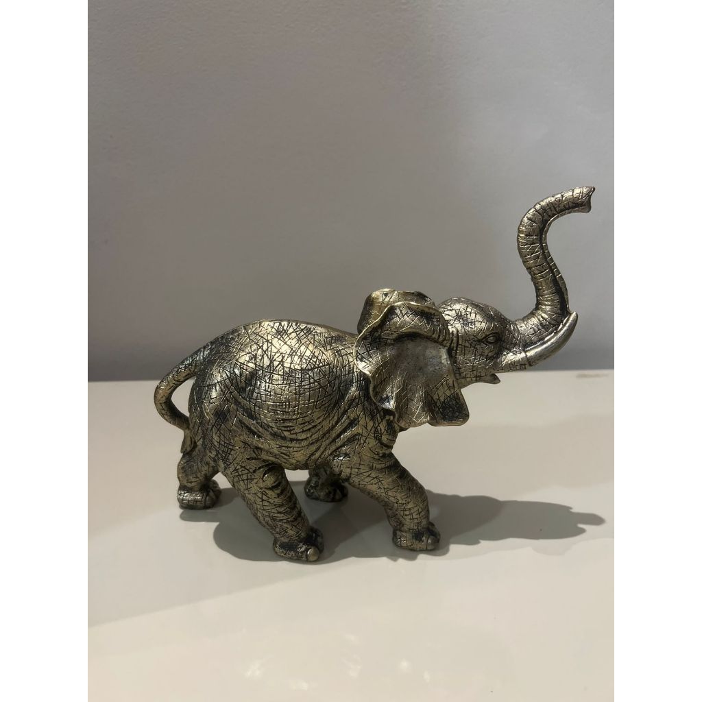 ESCULTURA ELEFANTE DECORATIVO DOURADO E PRETO 22cm - Espressione ...