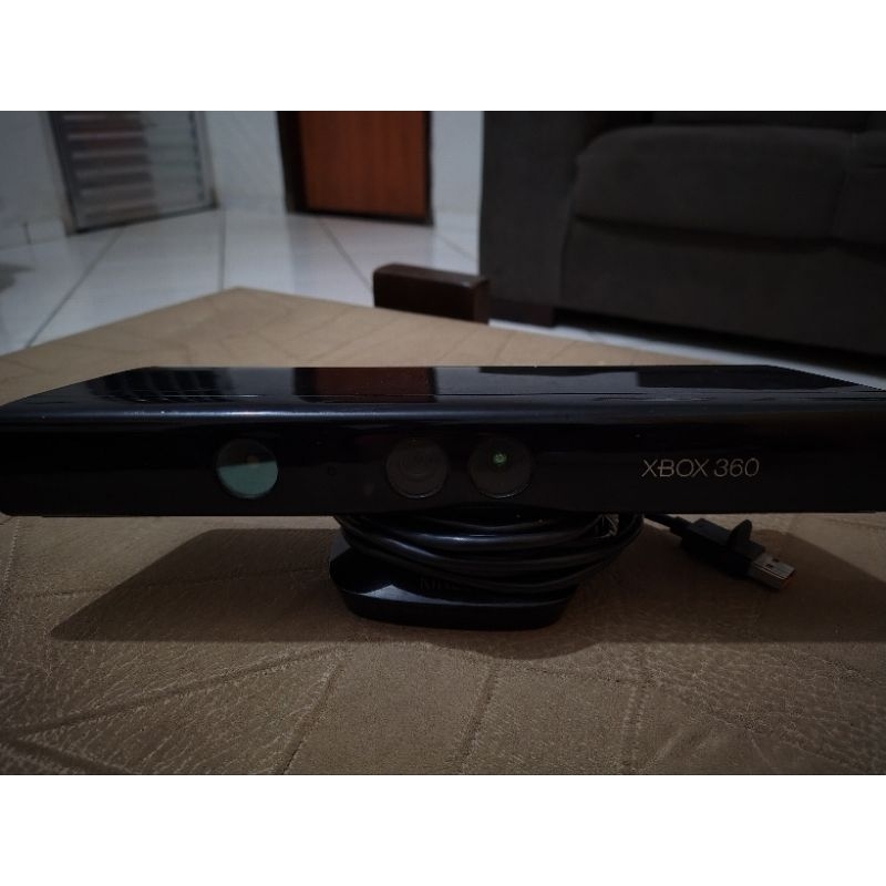Xbox 360 com Kit Completo: Kinect + 3 Controles + 11 Jogos (Luz ...