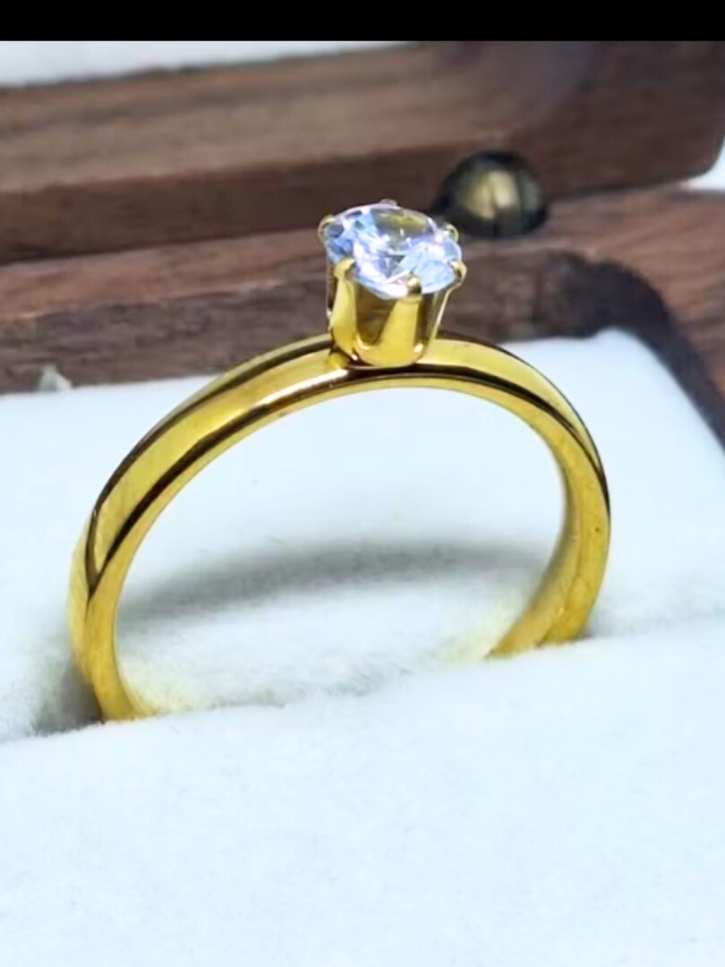 Anel Solitário Dourado Com Pedrinha de Zircônia Strass 2mm COM OU SEM ...