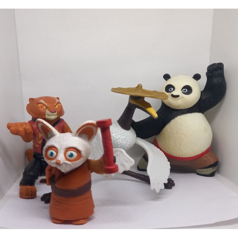 Lote 4 bonecos Kung-Fu Panda - McDonald's | Shopee Brasil