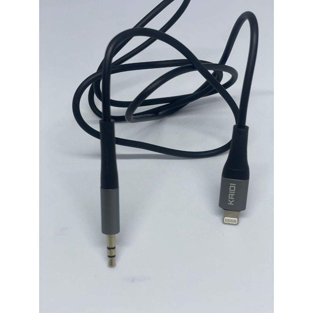 Adaptador Lightning para P2 (3,5 mm) | Shopee Brasil
