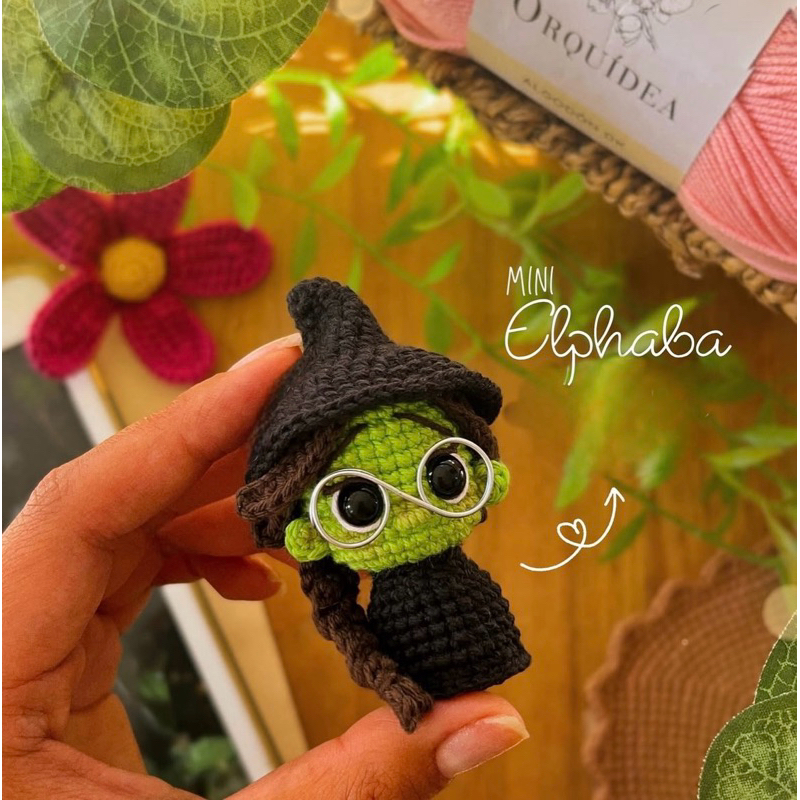 Mini Elphaba | Wicked | Amigurumi | | Shopee Brasil