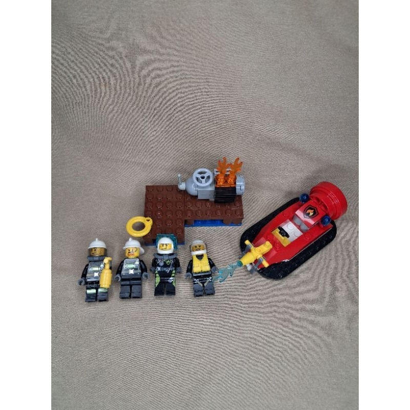 Lego City 60106 Fire Starter Pack | Shopee Brasil
