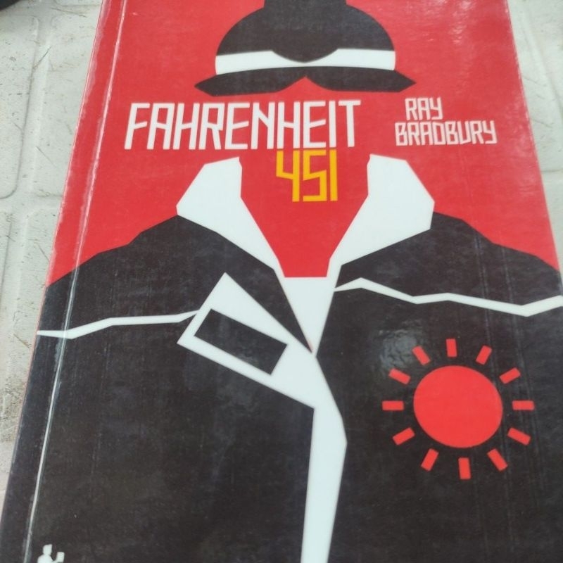 Fahrenheit 451 | Shopee Brasil
