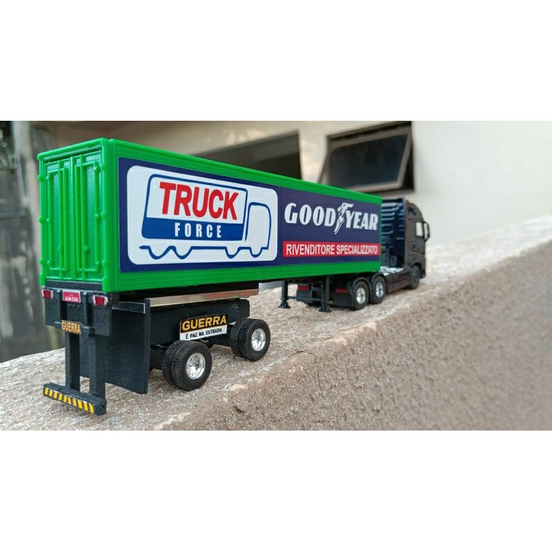 miniatura caminhão volvo Vanderléia arqueado Goodyear coleção presente ...