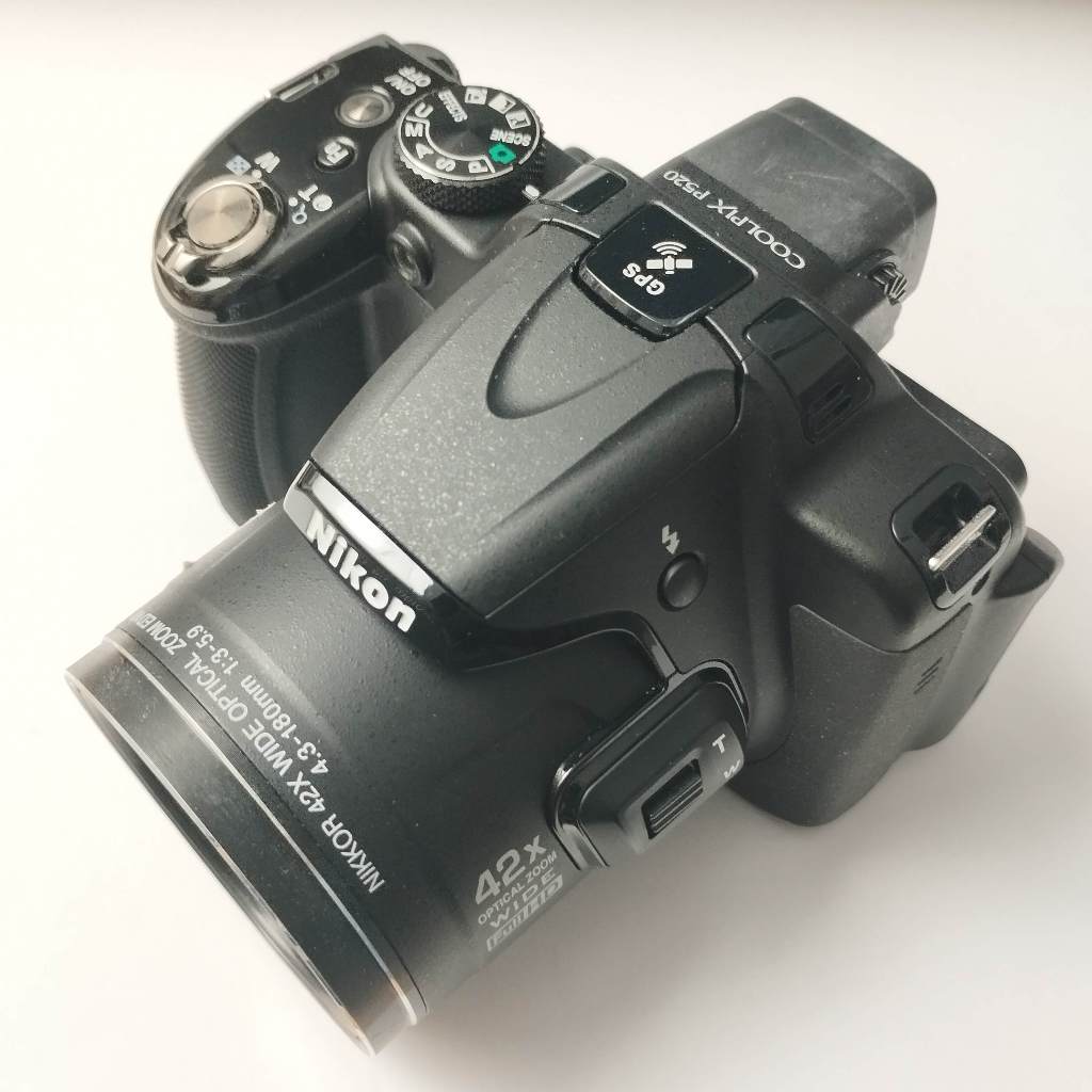 Câmera Digital Nikon Coolpix P510 - P520 - P530 – 16.1 MegaPixels ...