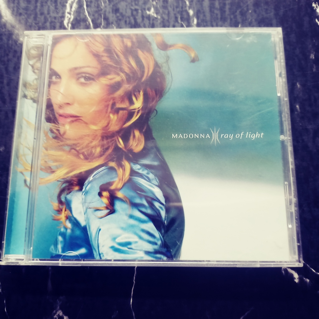 MADONNA ( RAY OF LIGHT ) CD IMPORTADO | Shopee Brasil