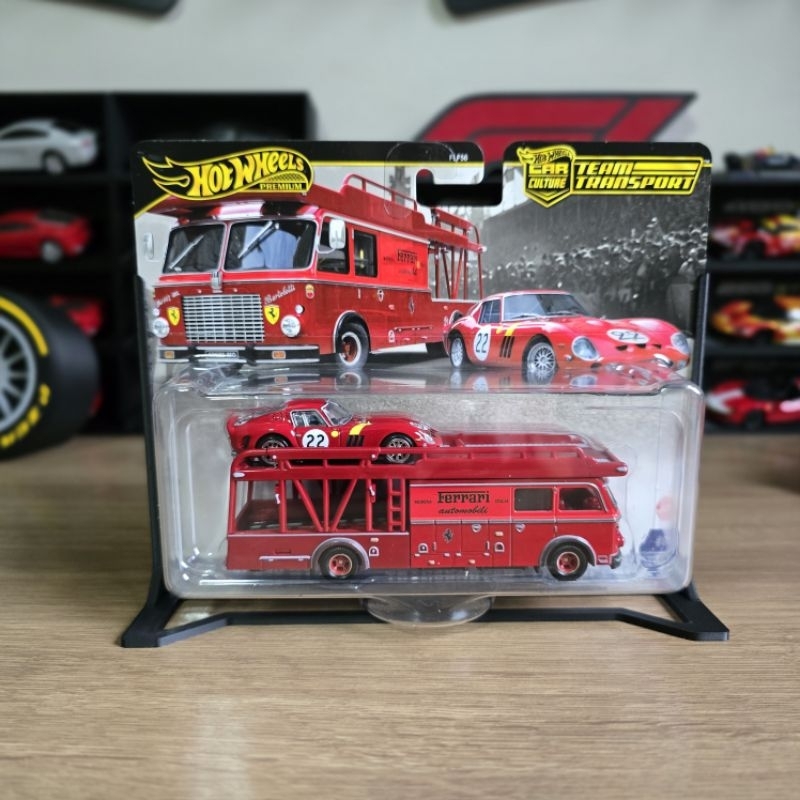 Hot Wheels Ferrari Team Transport #83 COM Suporte Expositor | Shopee Brasil