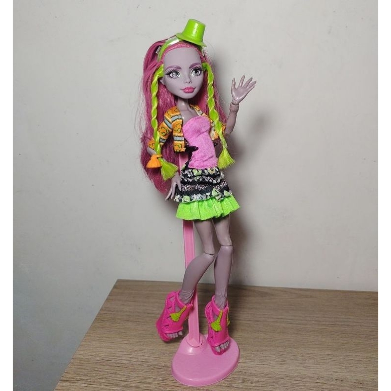 Boneca Marisol Coxi Monster High Intercâmbio New Scaramaster Original ...