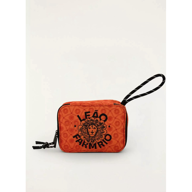 Necessaire Xero Silk Matte Leão FARM | Shopee Brasil