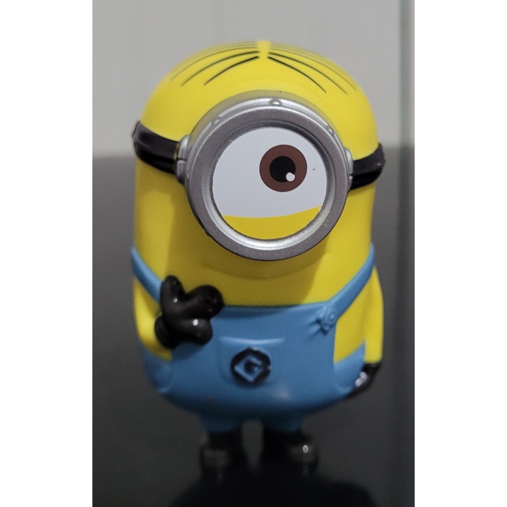 Boneco Stuart Minions Mão na boca Lacta Meu Malvado Favorito Pascoa ...