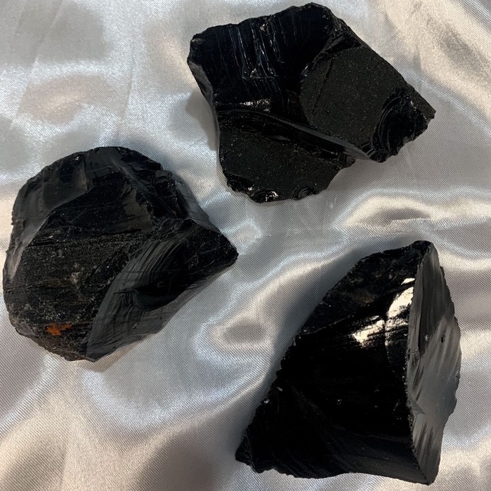 Obsidiana Negra, o escudo contra as energias negativas | Shopee Brasil