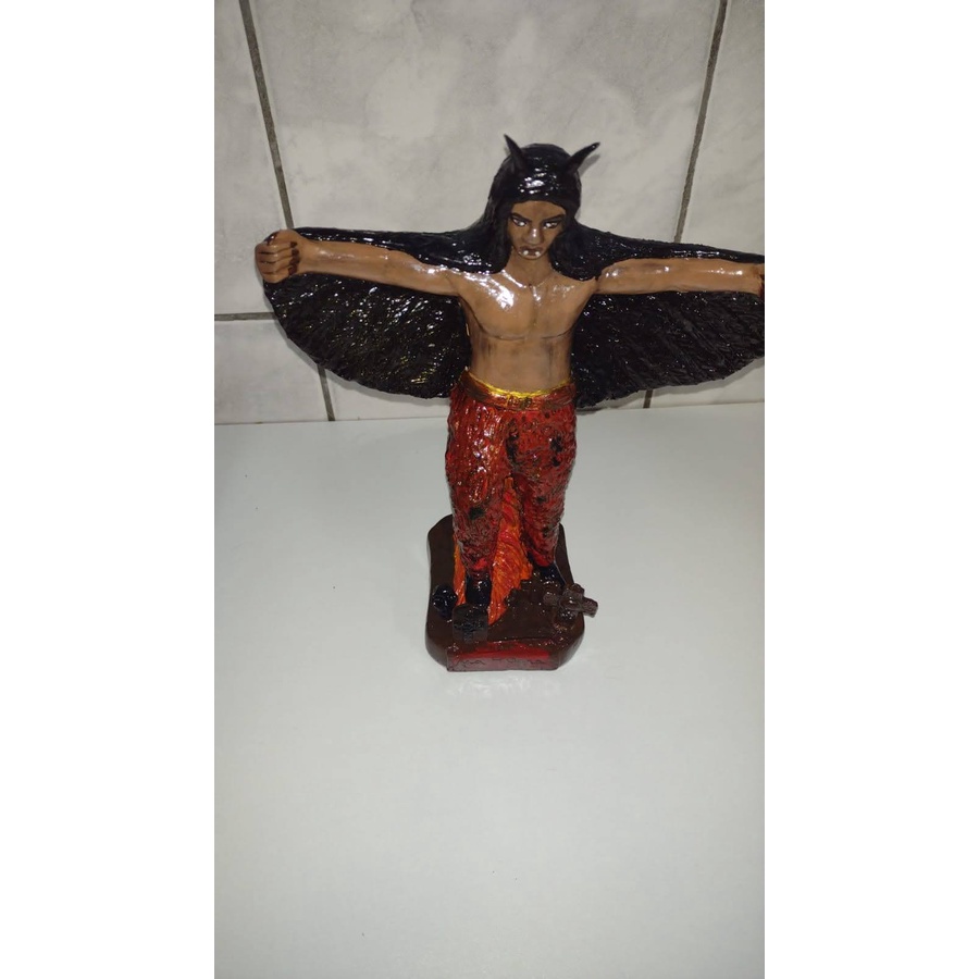 Imagem Exu Asa negra - gesso | Shopee Brasil