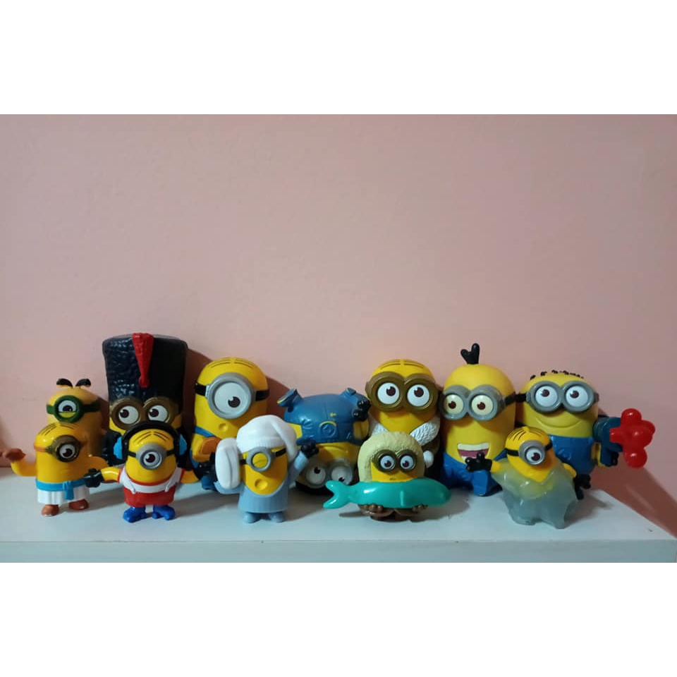 Lote 12 bonecos dos Minions | Shopee Brasil