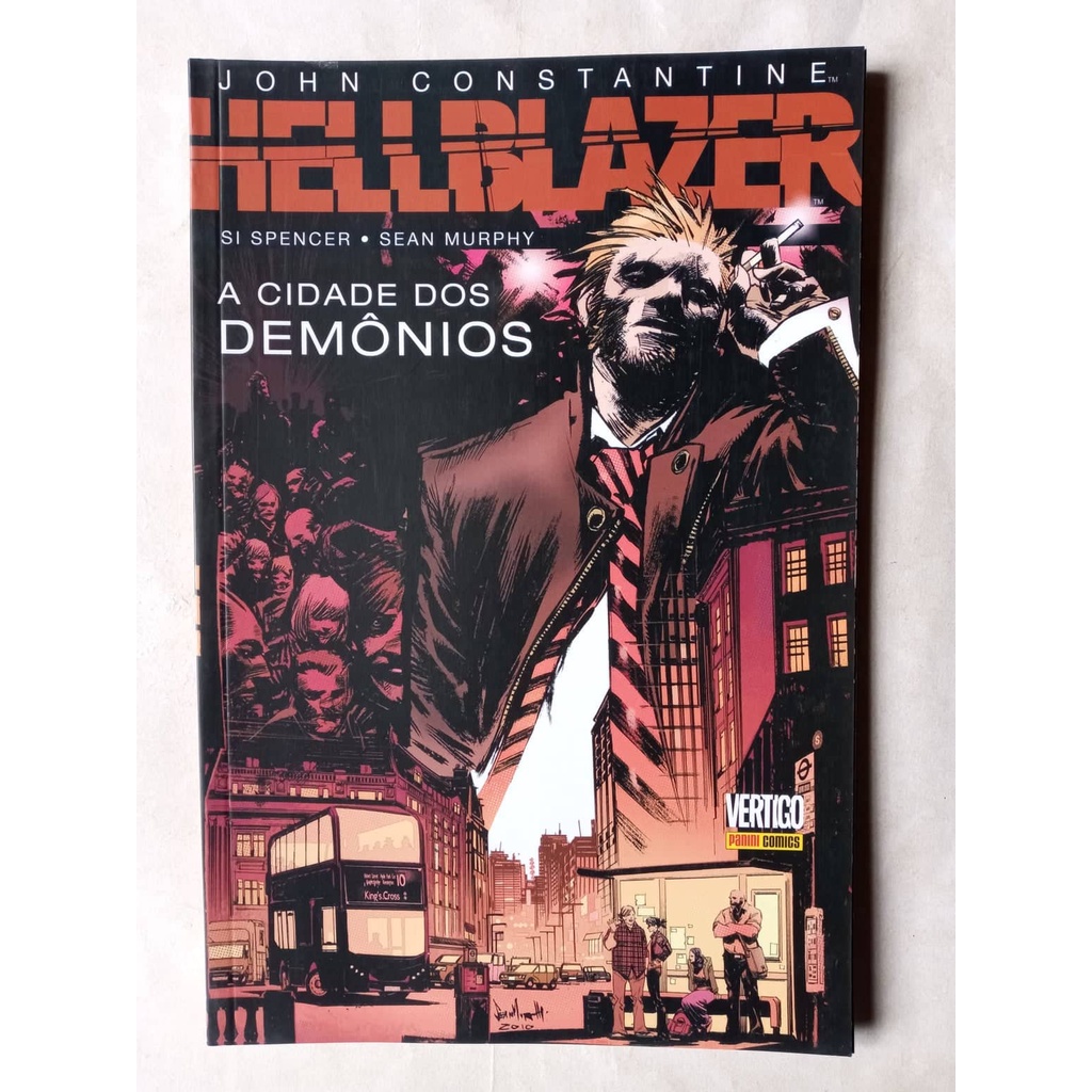 HQ John Constantine Hellblazer A Cidade dos Demônios - Si Spencer e ...