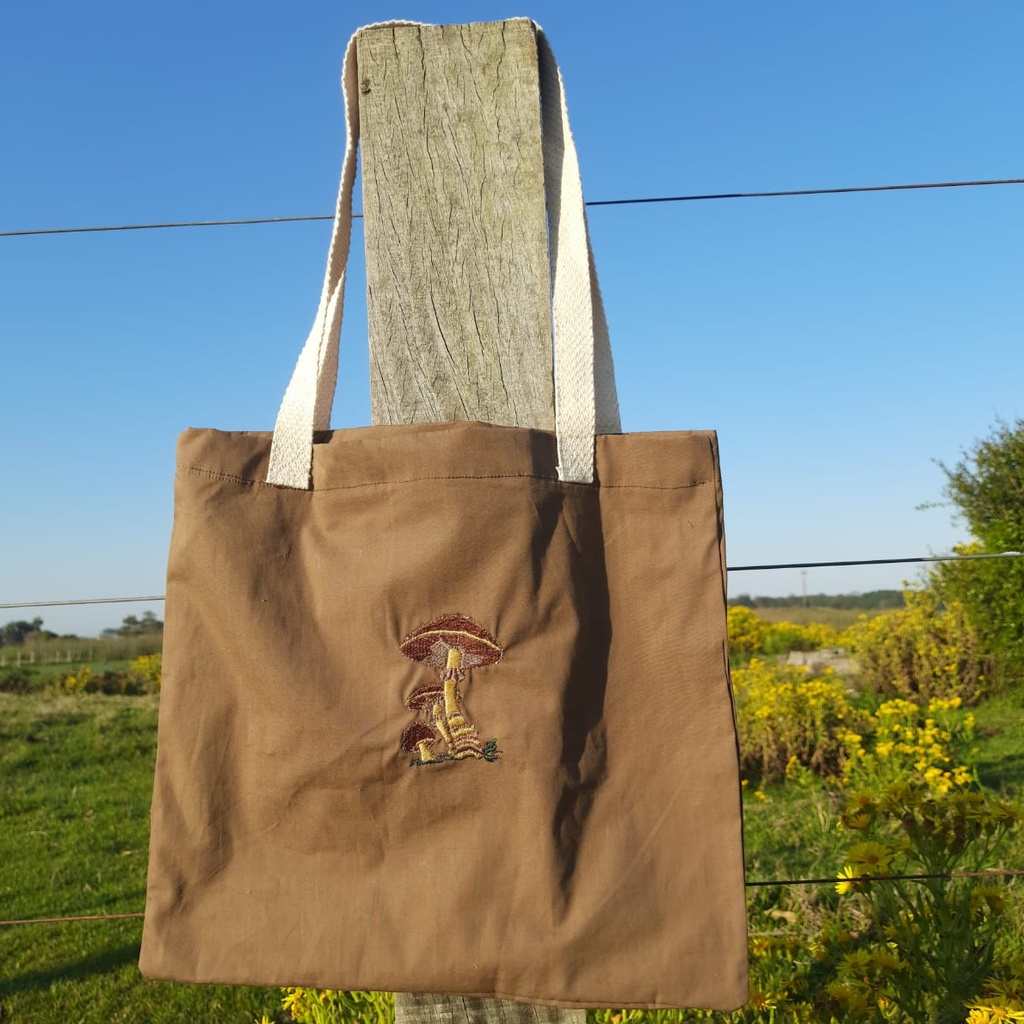 Ecobag bordada Cogumelos | Shopee Brasil
