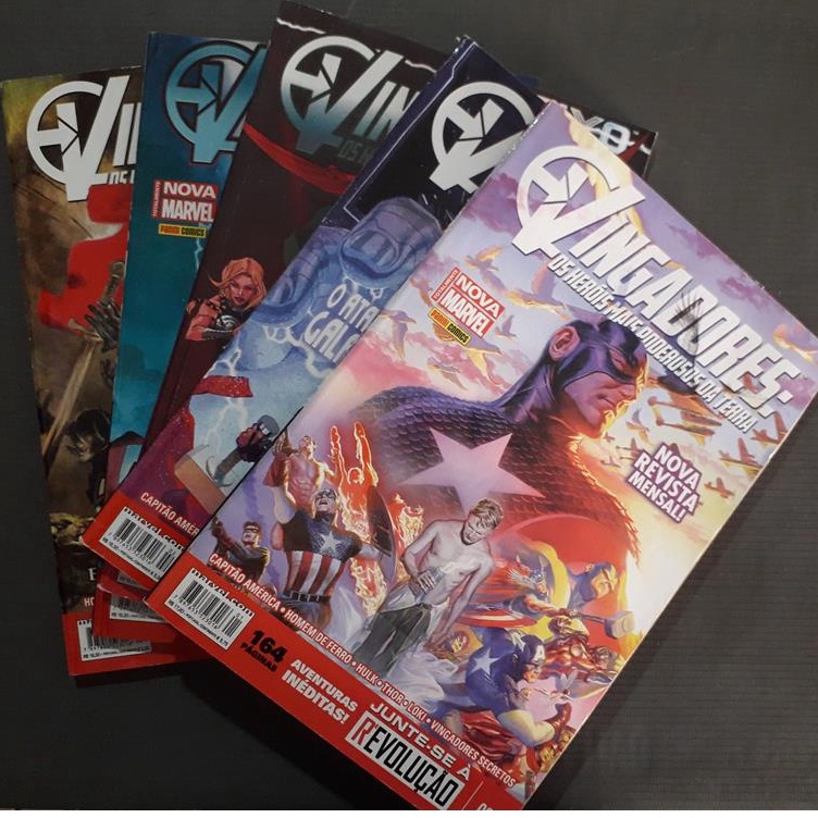 Hq Vingadores Os Heróis Mais Poderosos Da Terra Panini ColeÇÃo