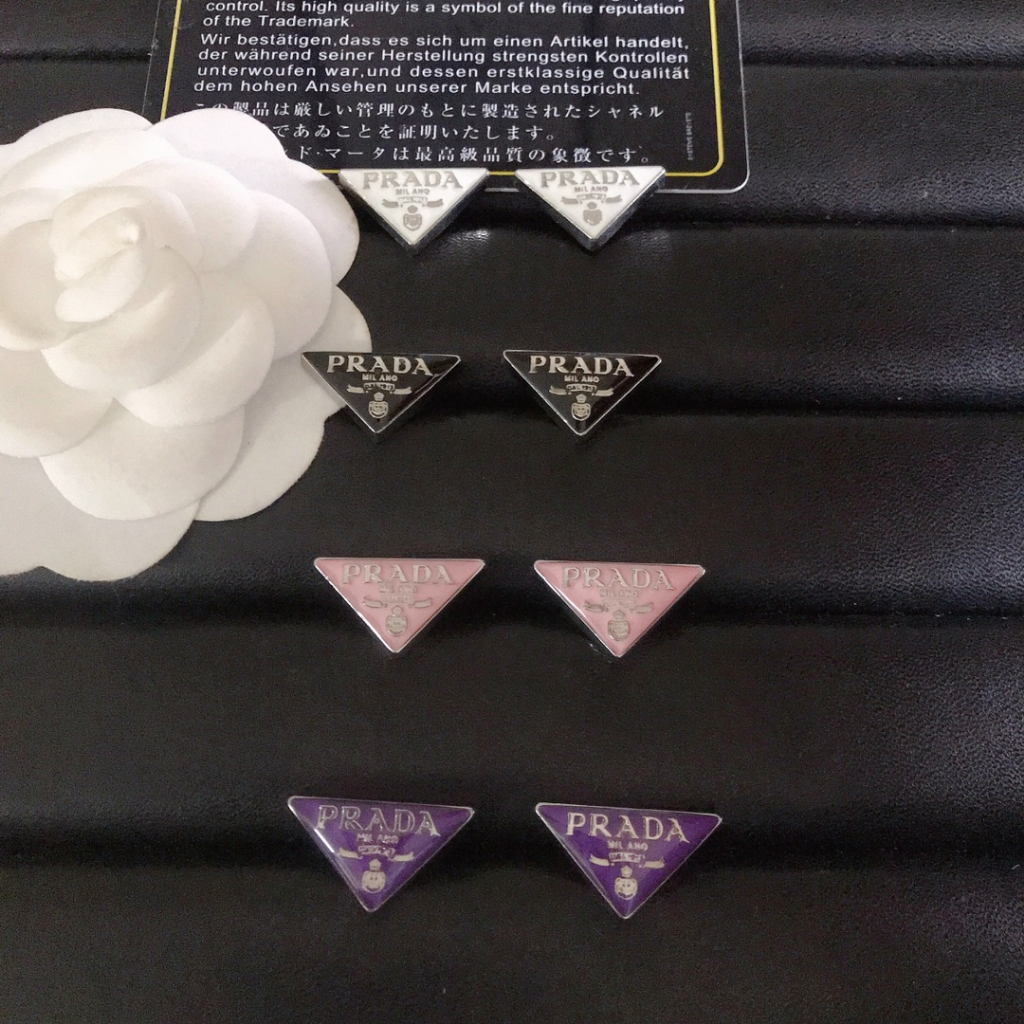 Brincos Triangulares Clássicos PRAAD de Luxo Leve de Alta Qualidade ...