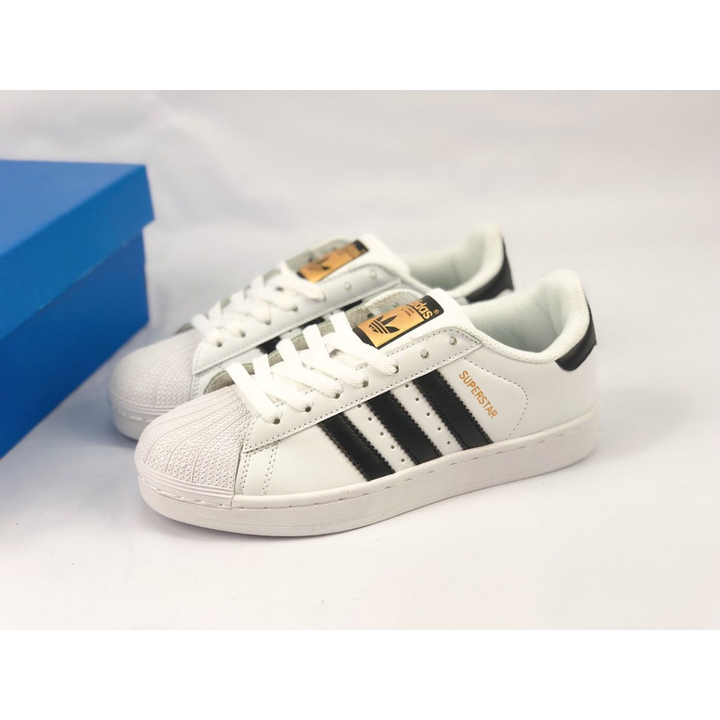 Superstar dos Originais Favoritos dos Estudantes Universitários