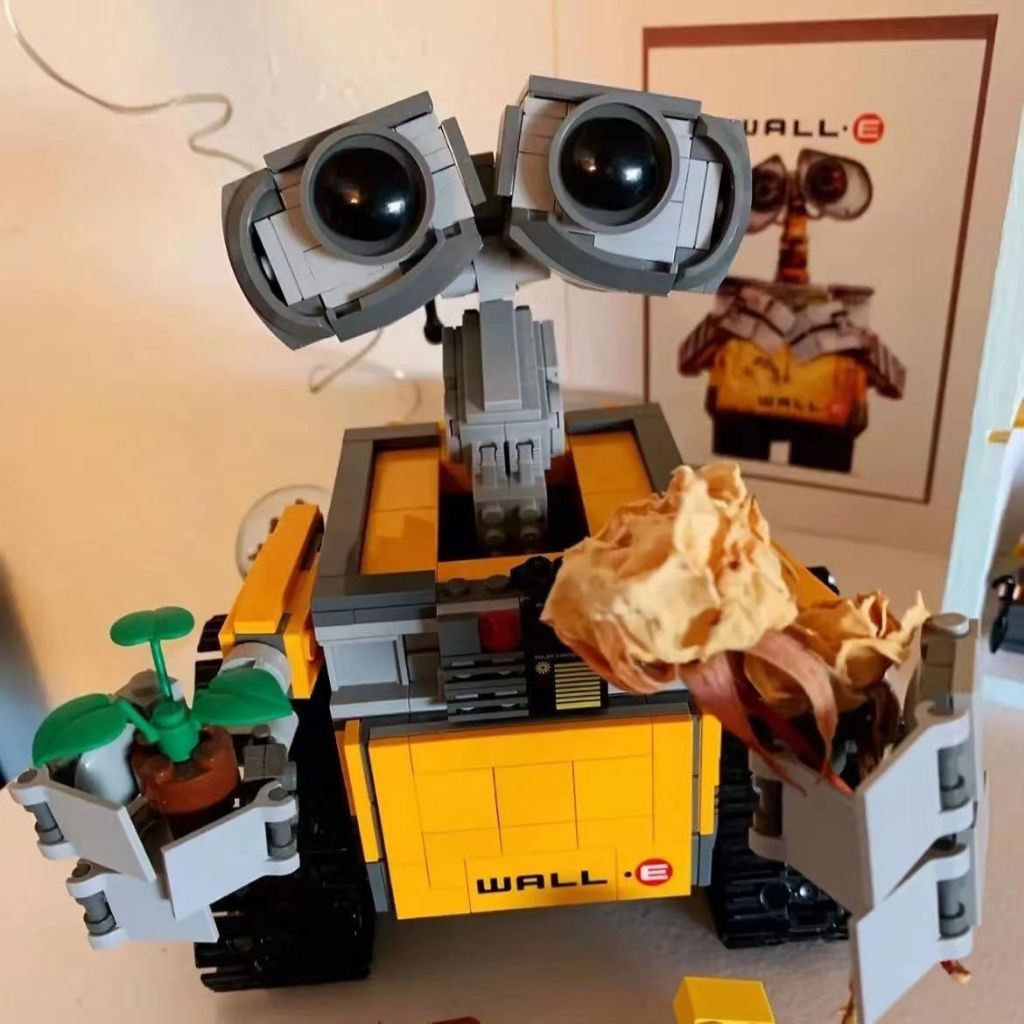687 PCS Lego Disney Wally Robot Set Blocos de Construção Crianças ...