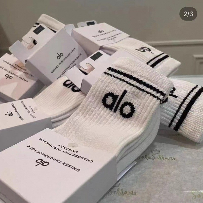 Meias Alo Yoga, meias esportivas longas femininas para ioga, 80% ...