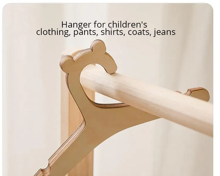 10 Cabides de Madeira Criativos para Roupas de Bebê – Ideais para ...