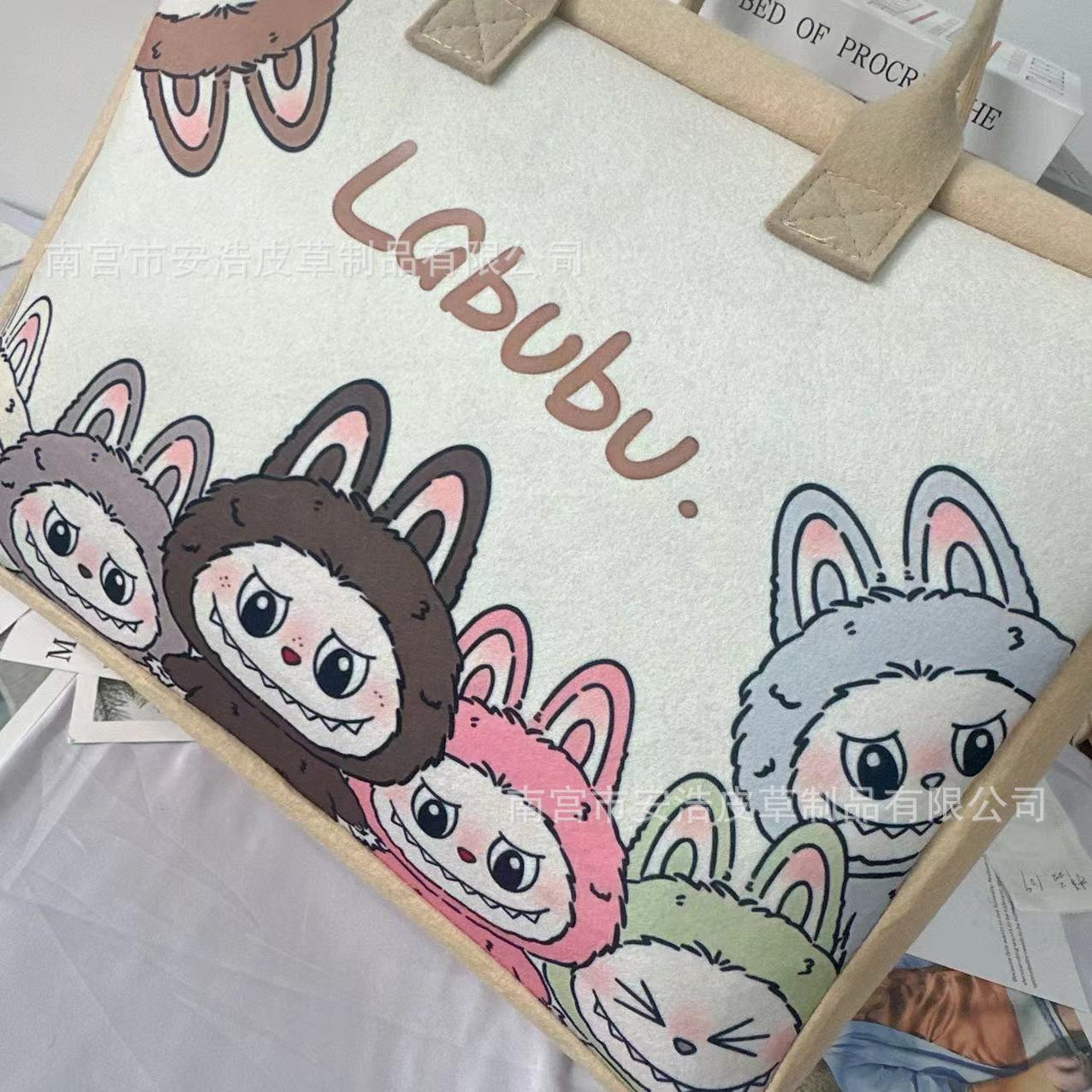 Labubu Bolsa De Feltro De Desenho Animado , Viagem Portátil De Grande ...