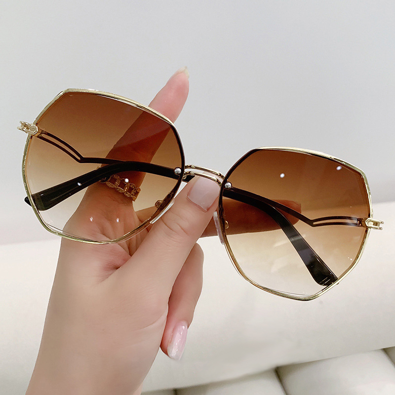 [Tendência De Moda Gradiente de Moda Gradiente de Cor Óculos de Sol para Senhoras | Shopee Brasil