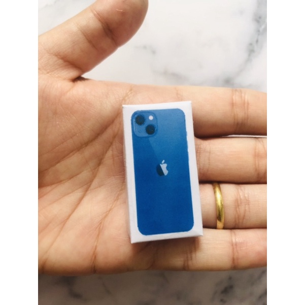 miniatura/miniature iPhone 13 Branco e azul para colecionador e fãs da ...