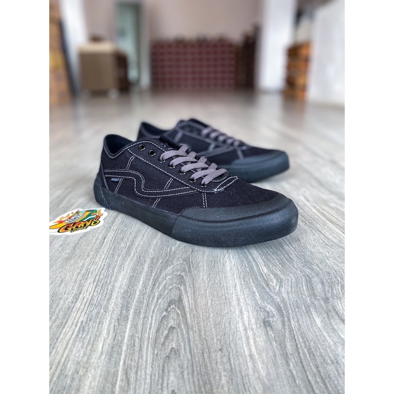 Equip LOW ALL BLACK Patrobas | Shopee Brasil