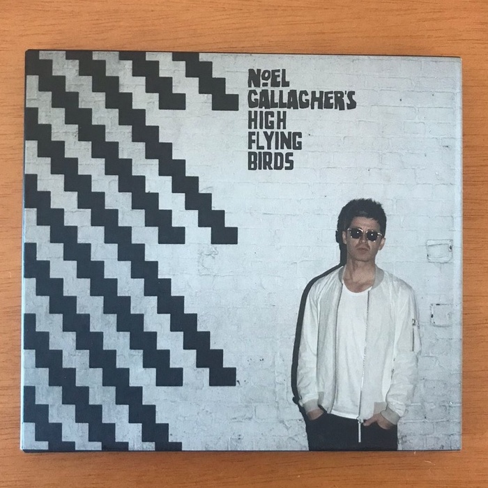 Noel Gallagher's High Flying Birds - Chasing Yesterday Deluxe Edition ...