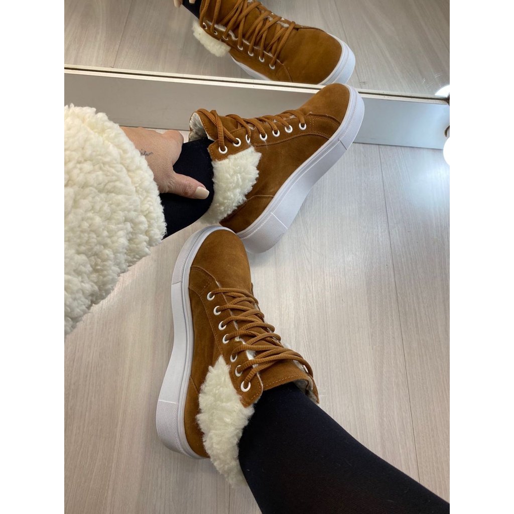 Bota de pelo coturno de inverno frio Caramelo promoção | Shopee Brasil