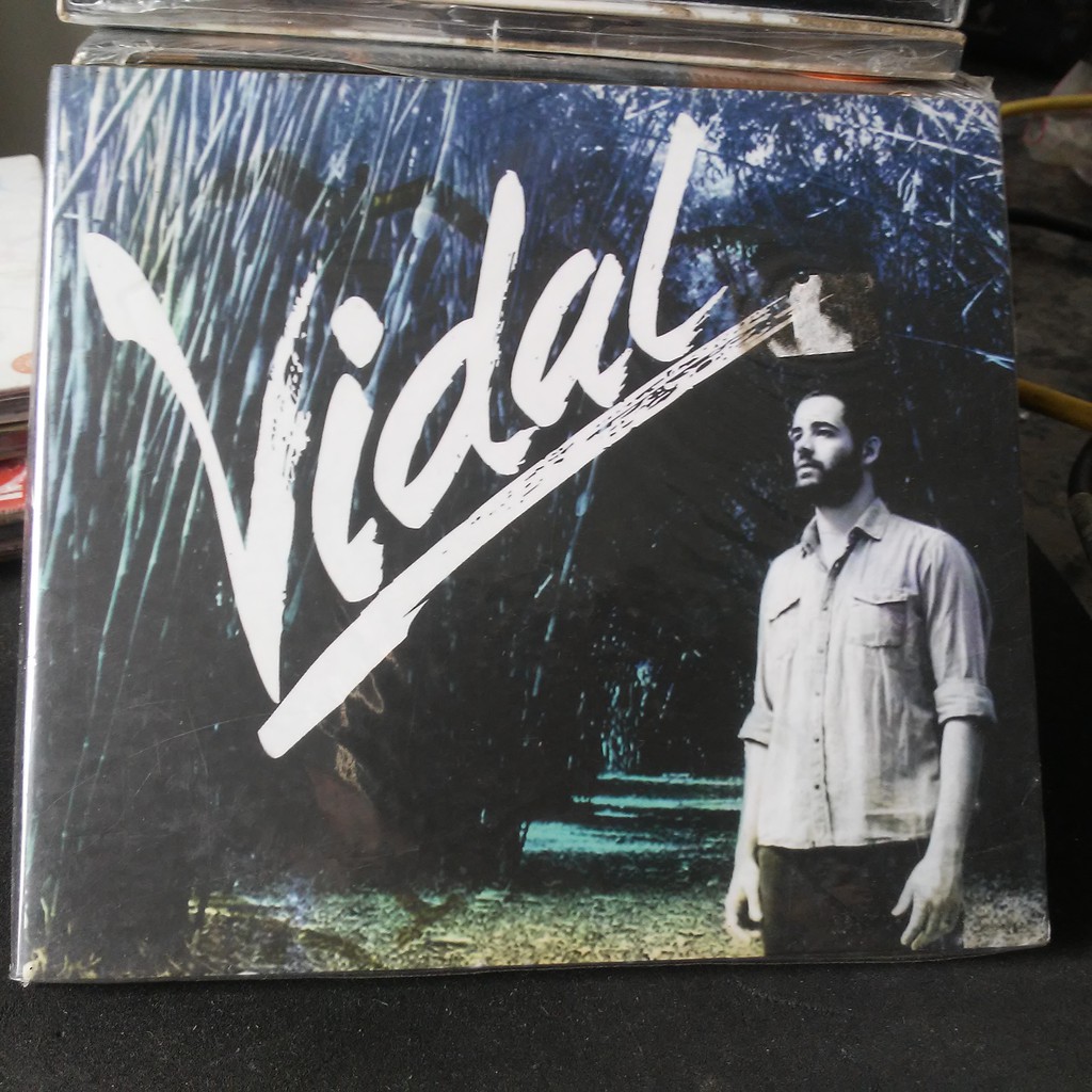 CD VIDAL (LACRADO DE FABRICA) | Shopee Brasil