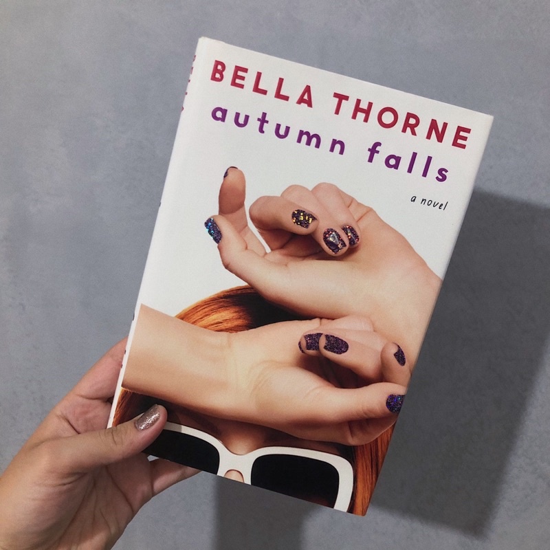 Livro “Autumn Falls” - Bella Thorne (em inglês) | Shopee Brasil