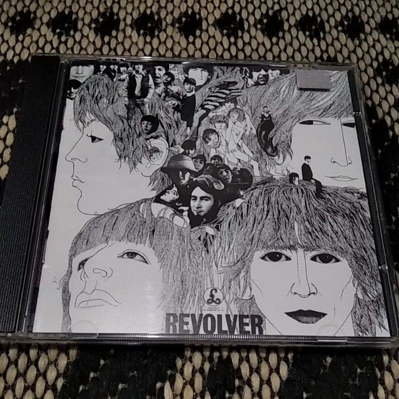 CD The beatles - revólver | Shopee Brasil