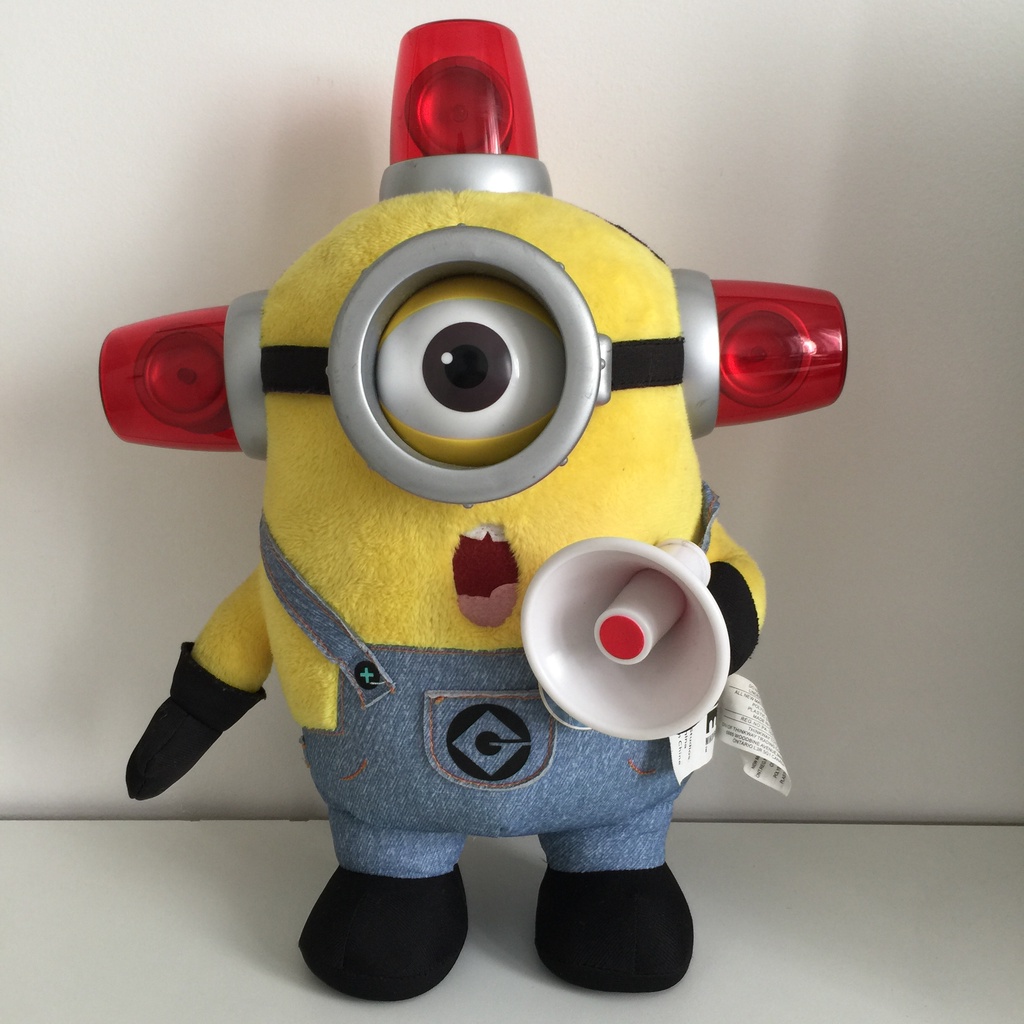 Boneco Minion Pelucia - Malvado Favorito | Shopee Brasil