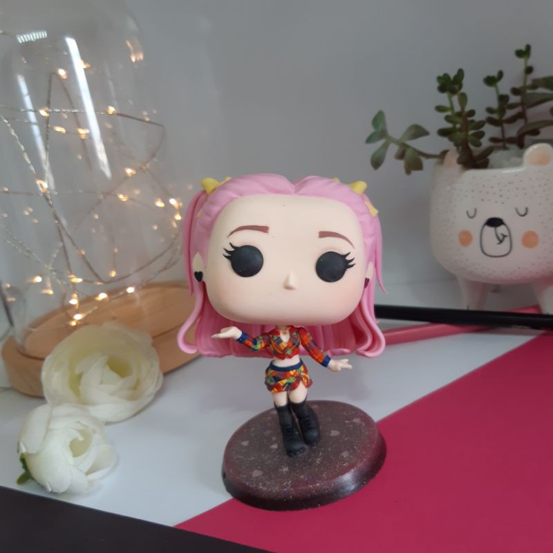 Funko pop artesanal Rose blackpink | Shopee Brasil