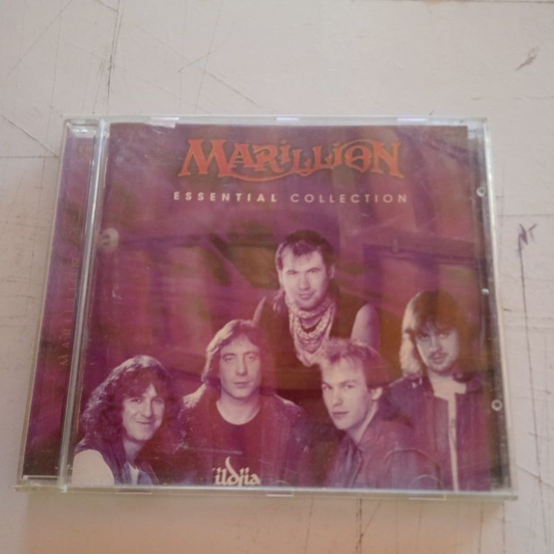 CD MARILLION - ESSENTIAL COLLECTION | Shopee Brasil