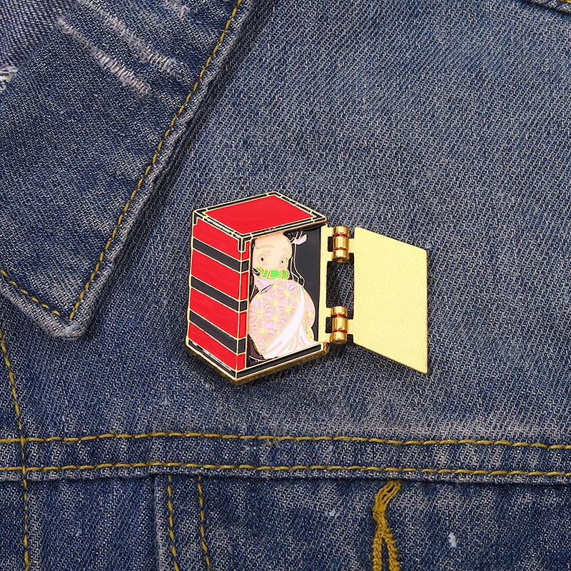 Anime Japonês " Demon Slayer " Lapel Pin Backpack Coleção De Crachás ...