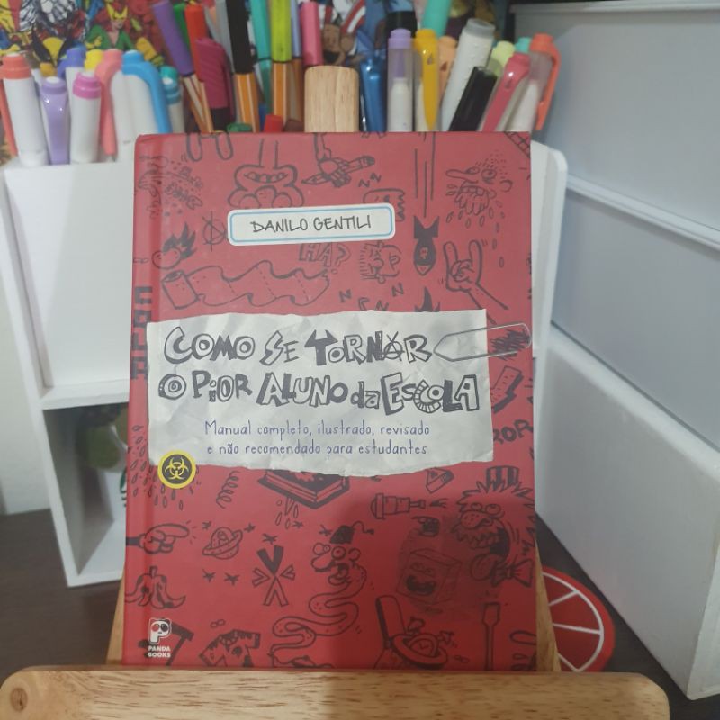 Como se tornar o pior aluno da escola Danilo Gentili (USADO) | Shopee ... Como se tornar o pior aluno da escola Danilo Gentili (USADO) | Shopee ...