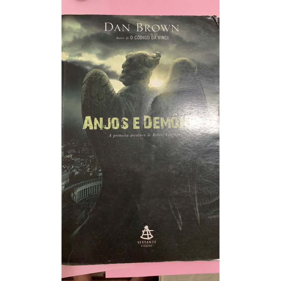 Anjos e demonios - Dan Brown | Shopee Brasil